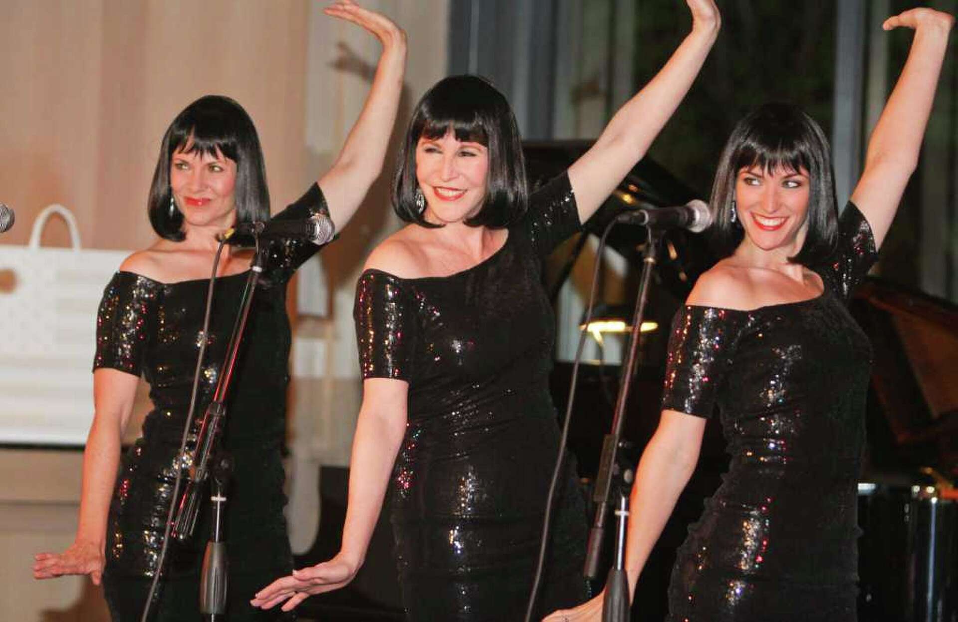 Houston Idols sing for the Opera