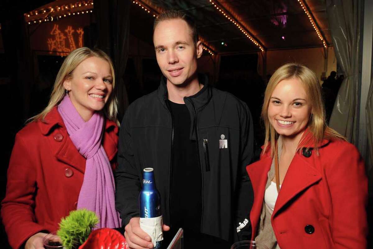 Houston Zoo's Feast With the Beasts presents the B-52s