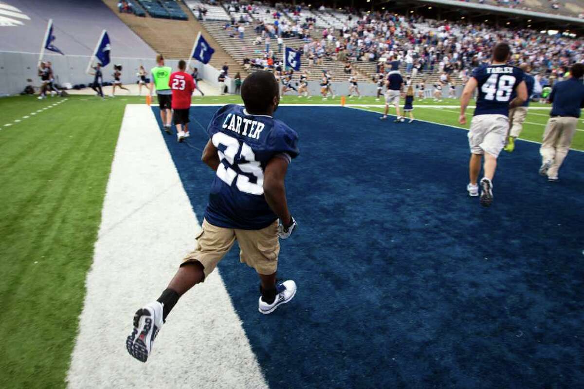 Rice's Carter focused on homework not highlight shows after making debut