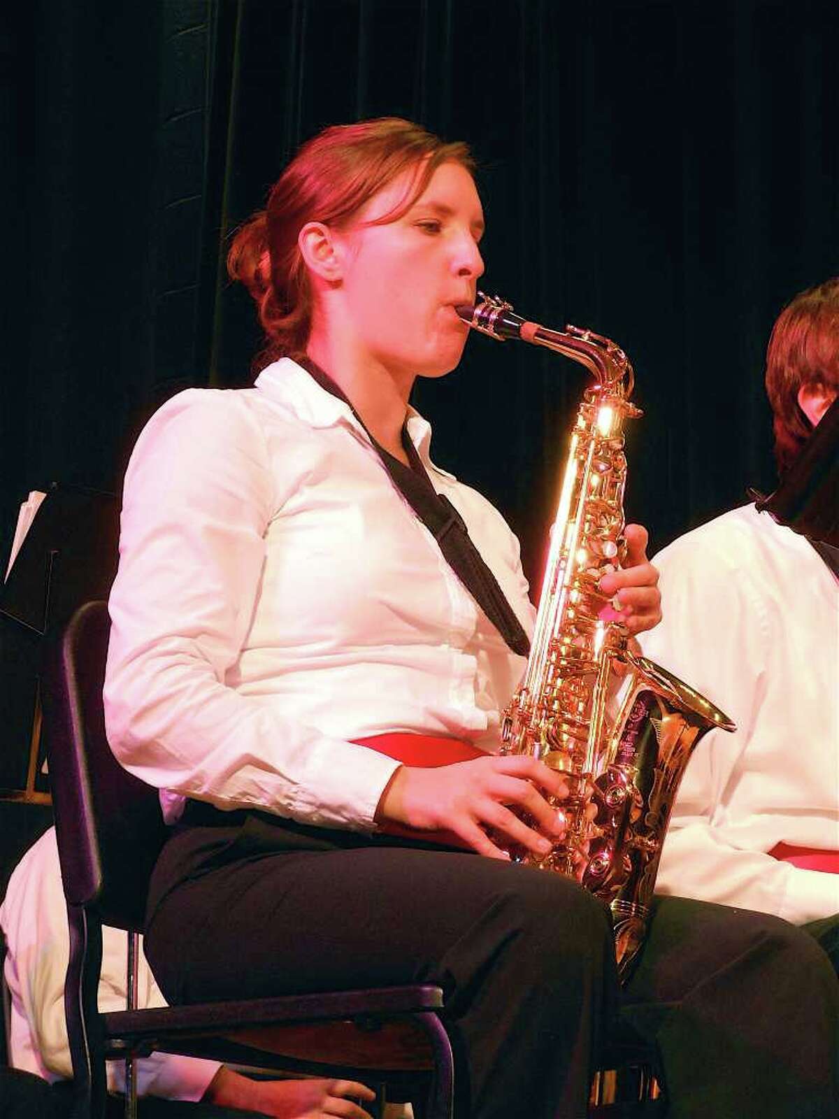 Strike up the band! Westport group salutes American standards