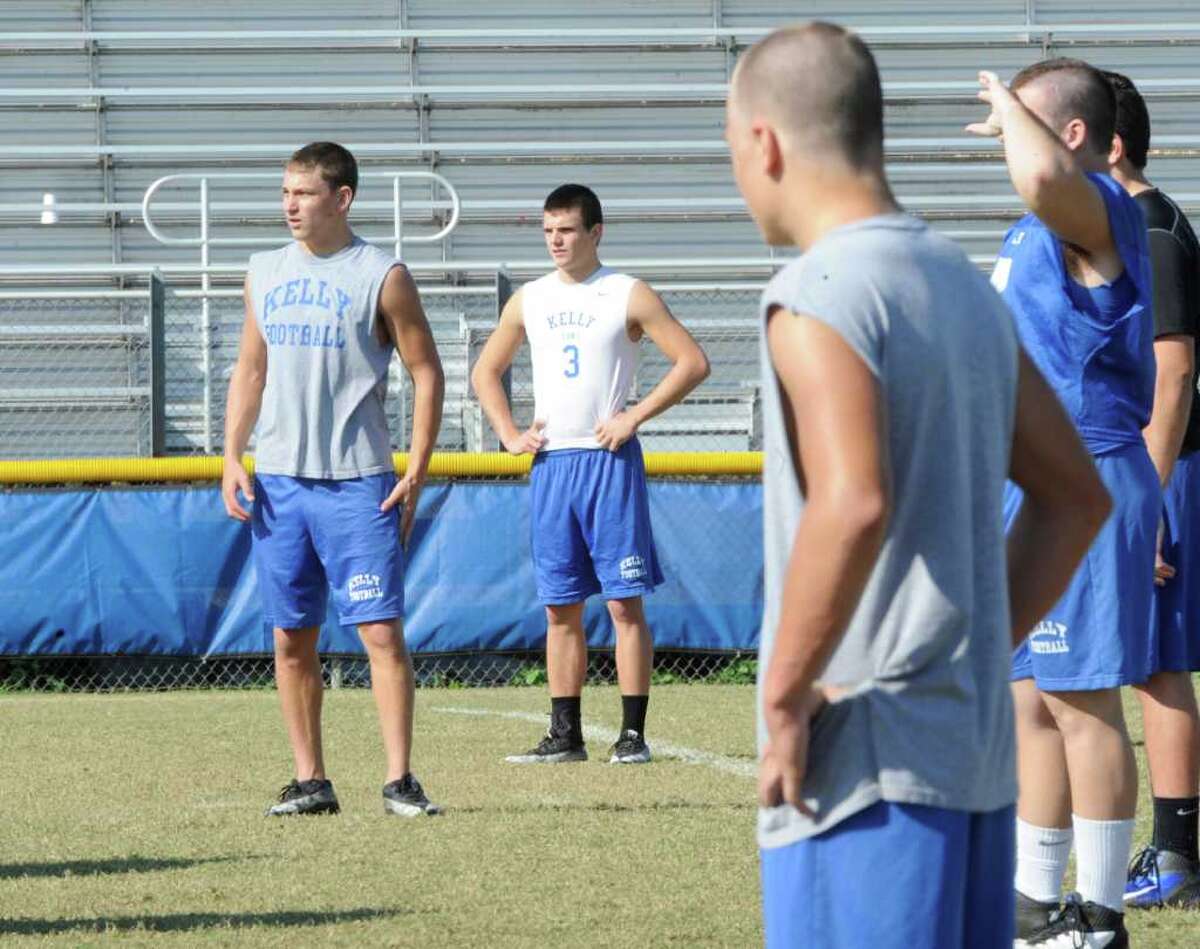 Kelly's Guidroz changes position, steps up at running back