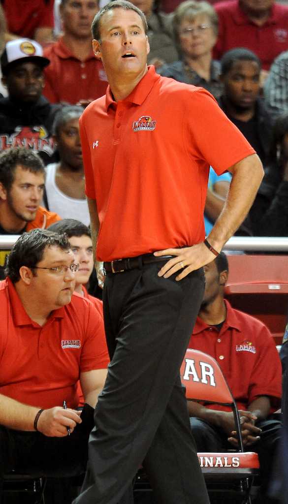 Pat Knight: Wins record still close to family