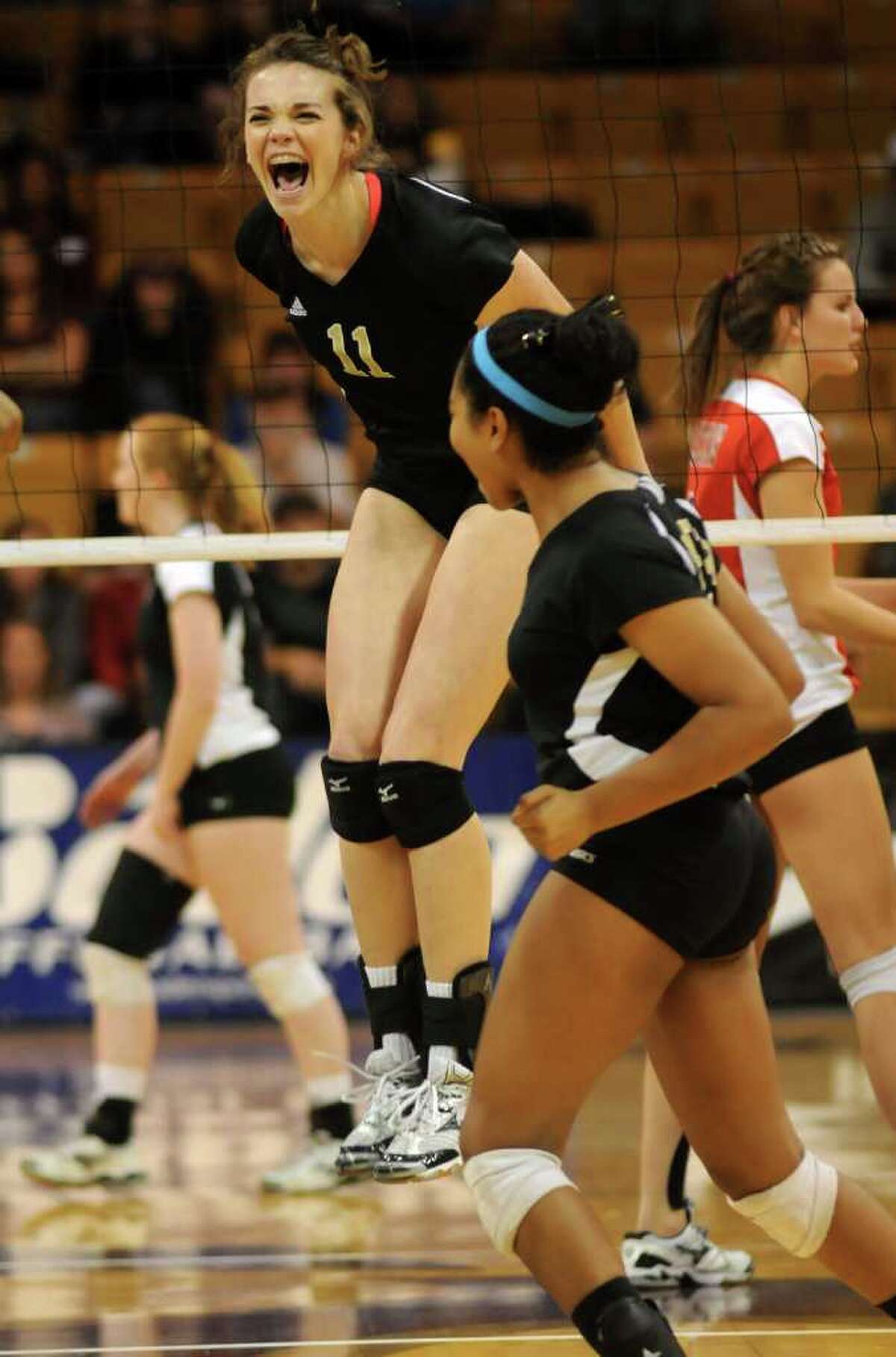 Lake Travis fends off Foster in state volleyball