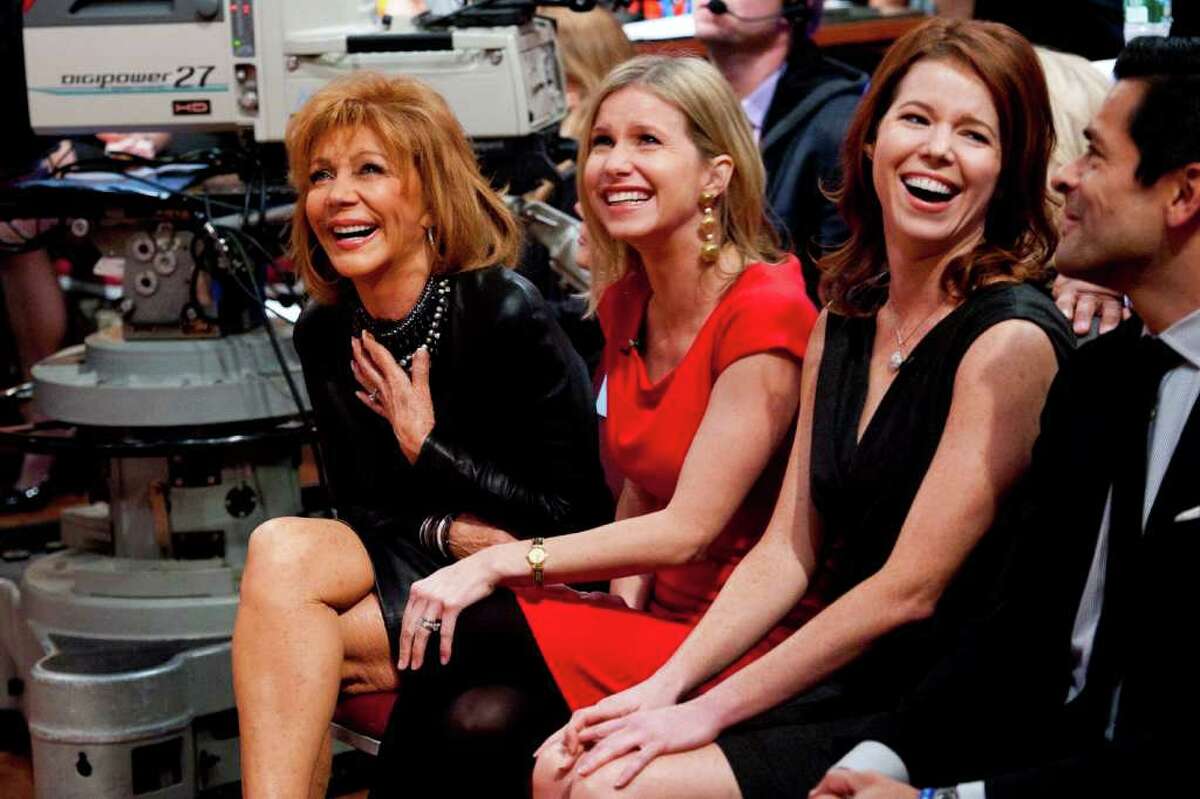 TV viewers say farewell to Regis Philbin