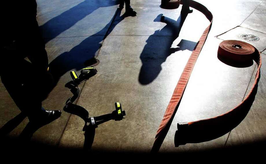 Firefighters get new tools - Chron