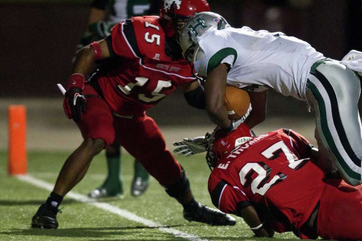 Addison guides Hightower to win over North Shore