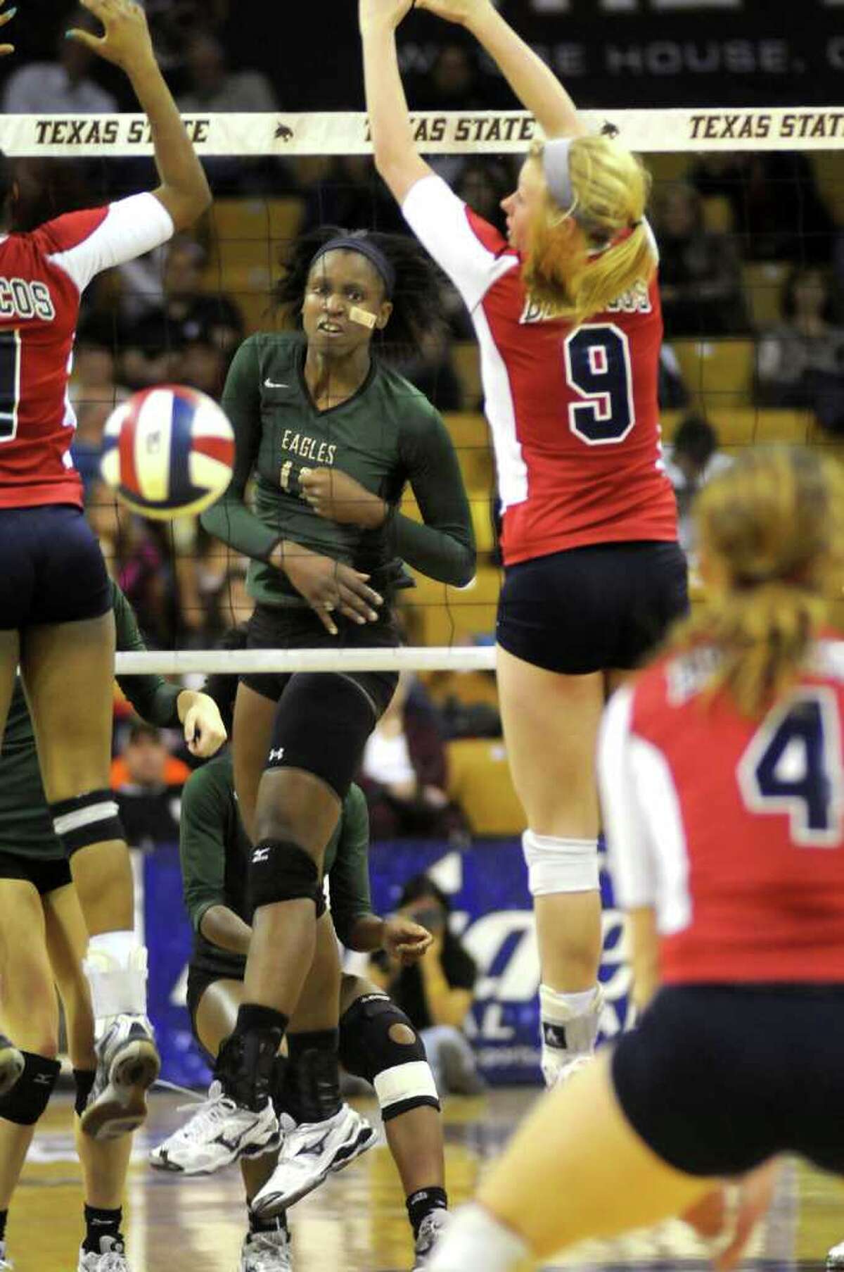 Cy Falls' rally comes short in state volleyball semifinals