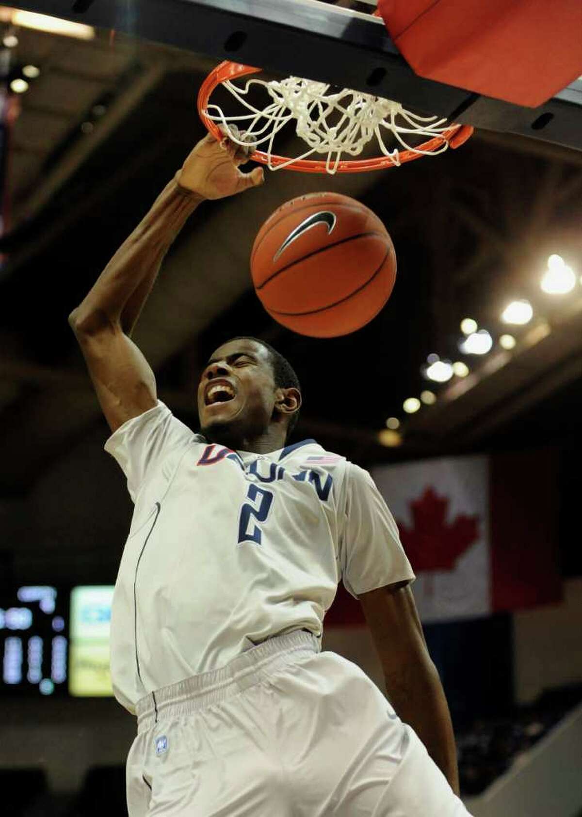 Napier leads UConn men in 87-70 victory