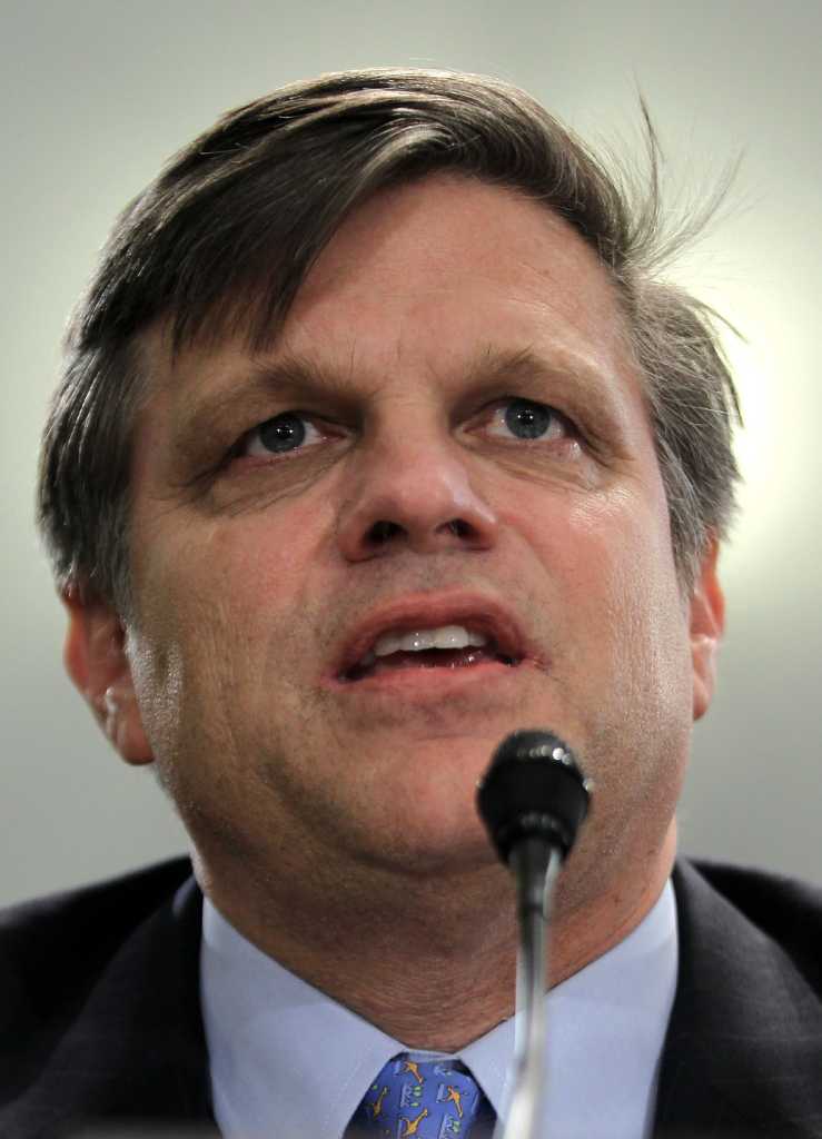 Rice prof says he stood up to 'bully' congressman