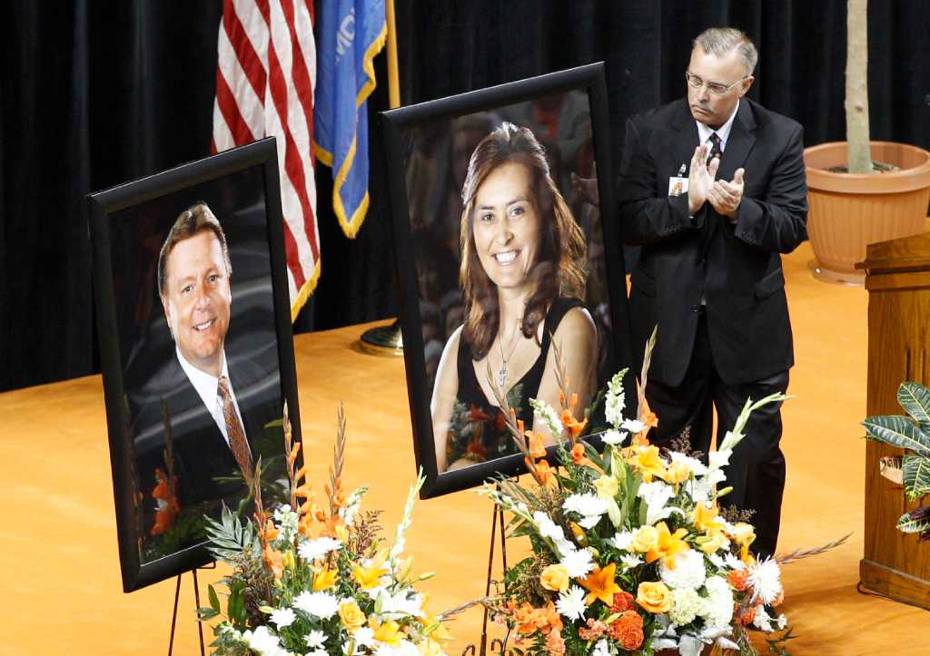 Oklahoma State pays tribute to fallen basketball coaches