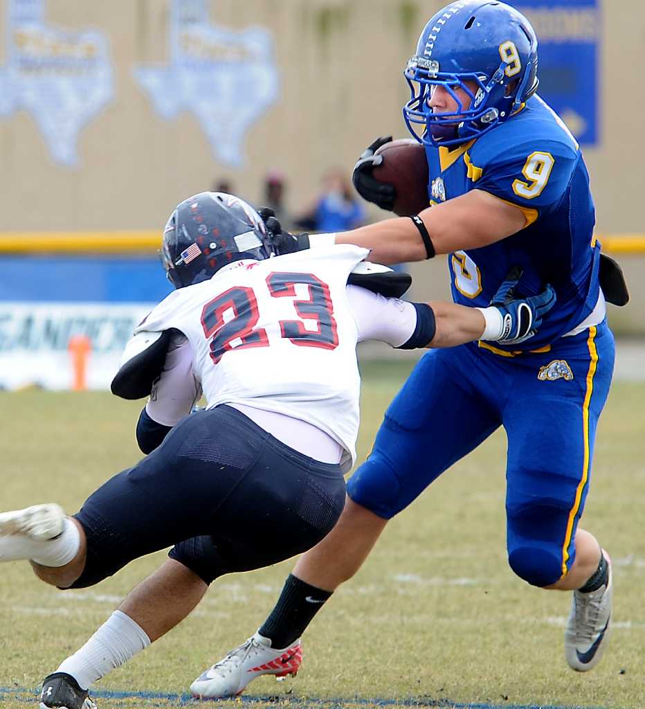 Lighty's return pays off for Kelly