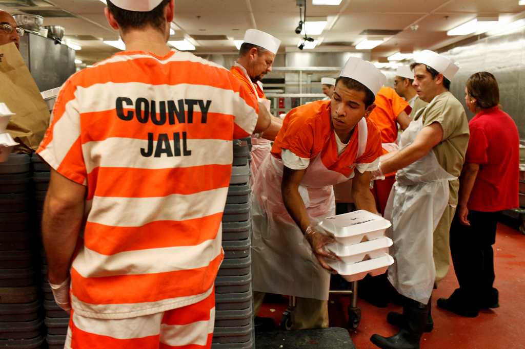 Bexar Jail's savory holiday menu: Turkey, sides, cookies