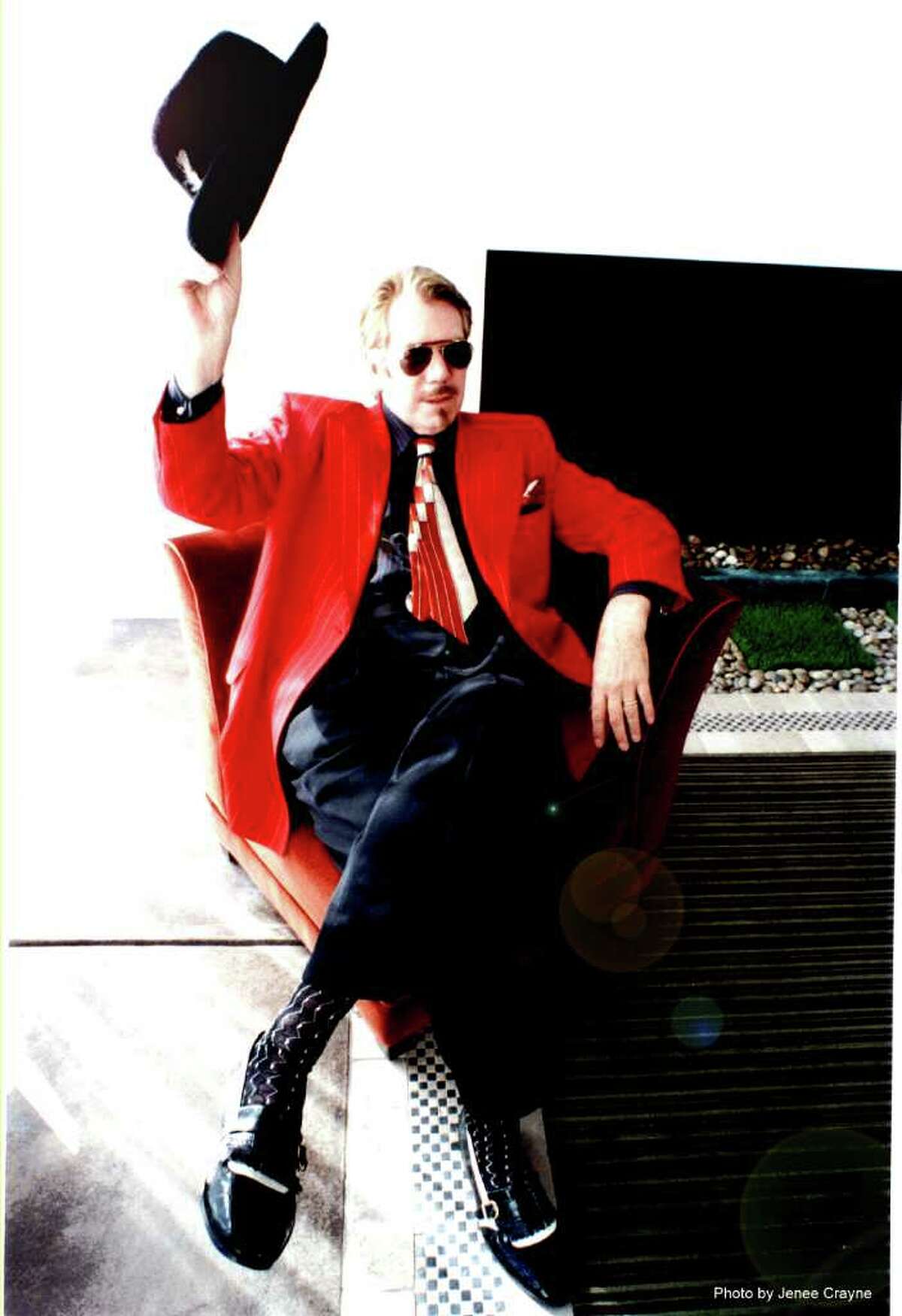 Dan Hicks, a true original of S.F. music scene, dies at 74