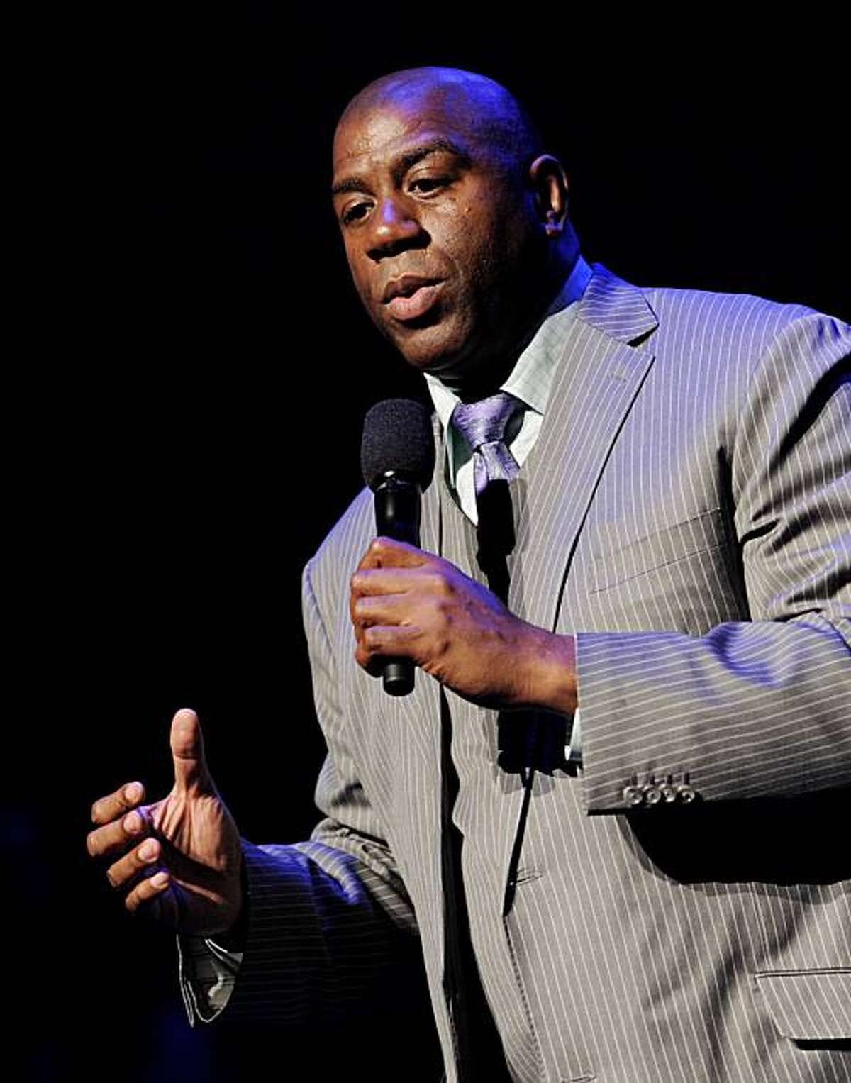 Earvin Johnson hasn't lost magic 20 years later