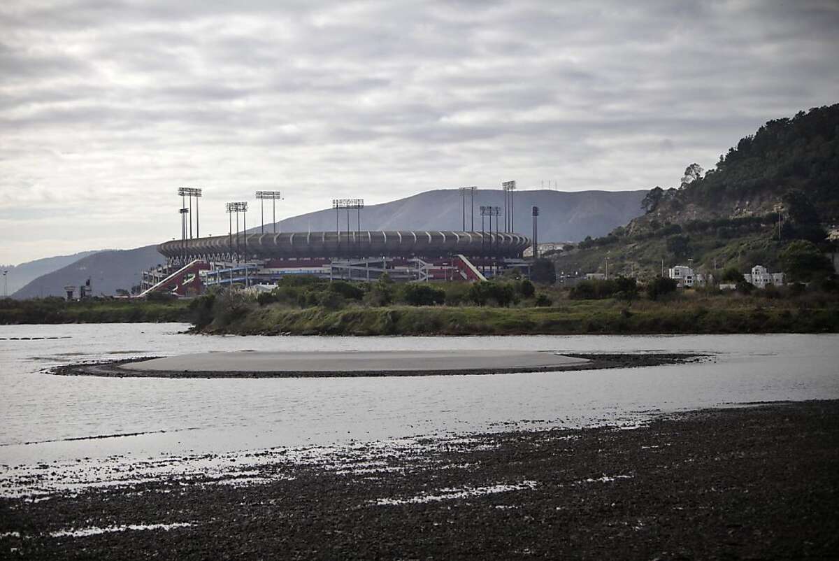 Hazardous Yosemite Slough in S.F. finally getting cleaned up