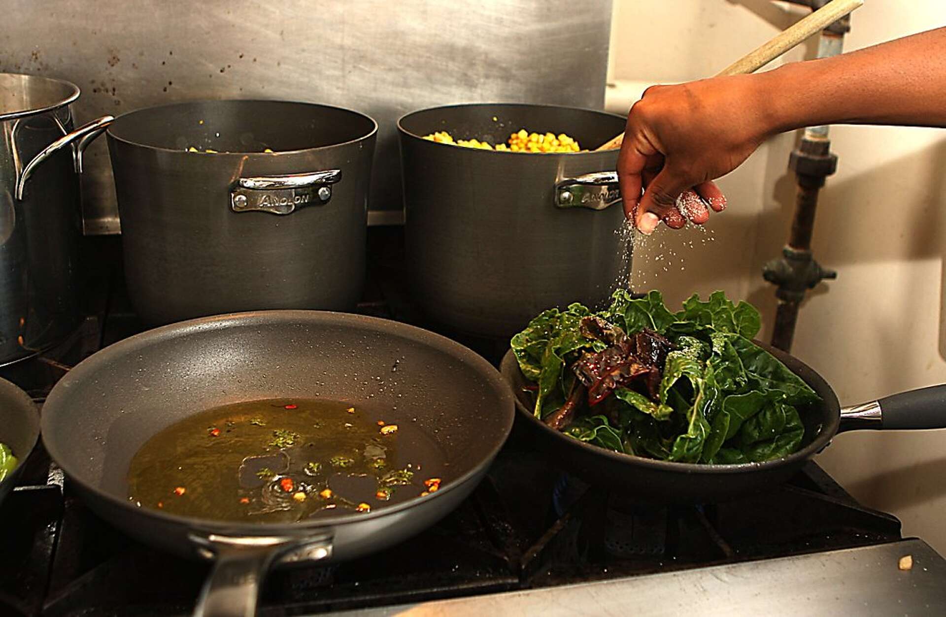 Cooking class gives high schoolers skills for life