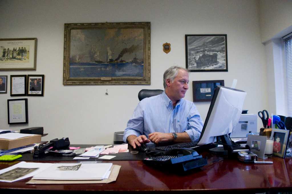 Hitler desk to be auctioned in Stamford