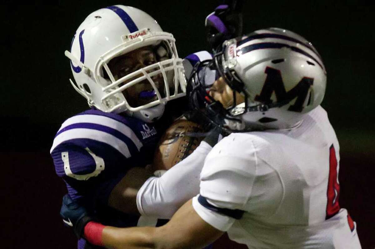Manvel overcomes struggles in rout of Dayton