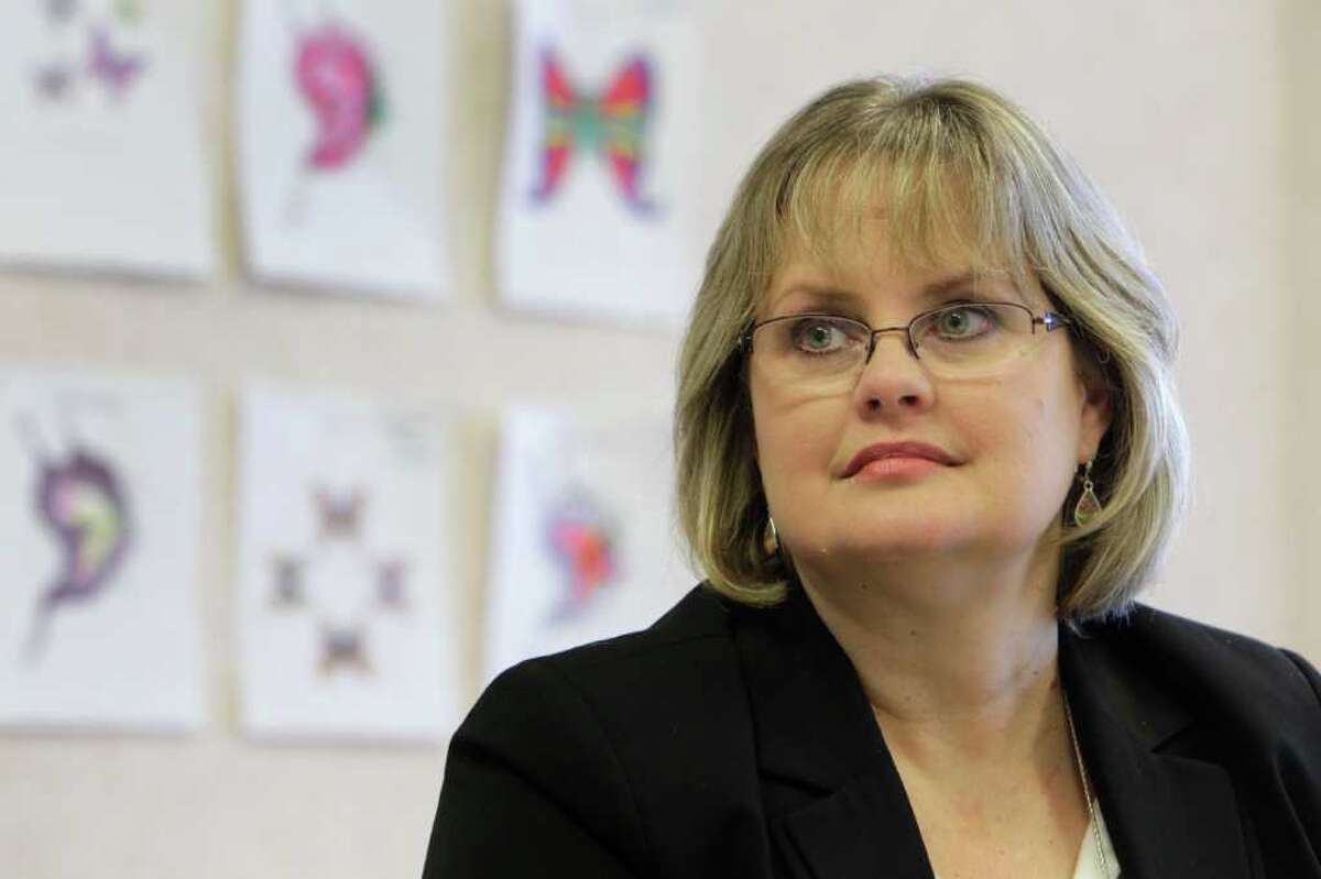 More women veterans seek VA health care