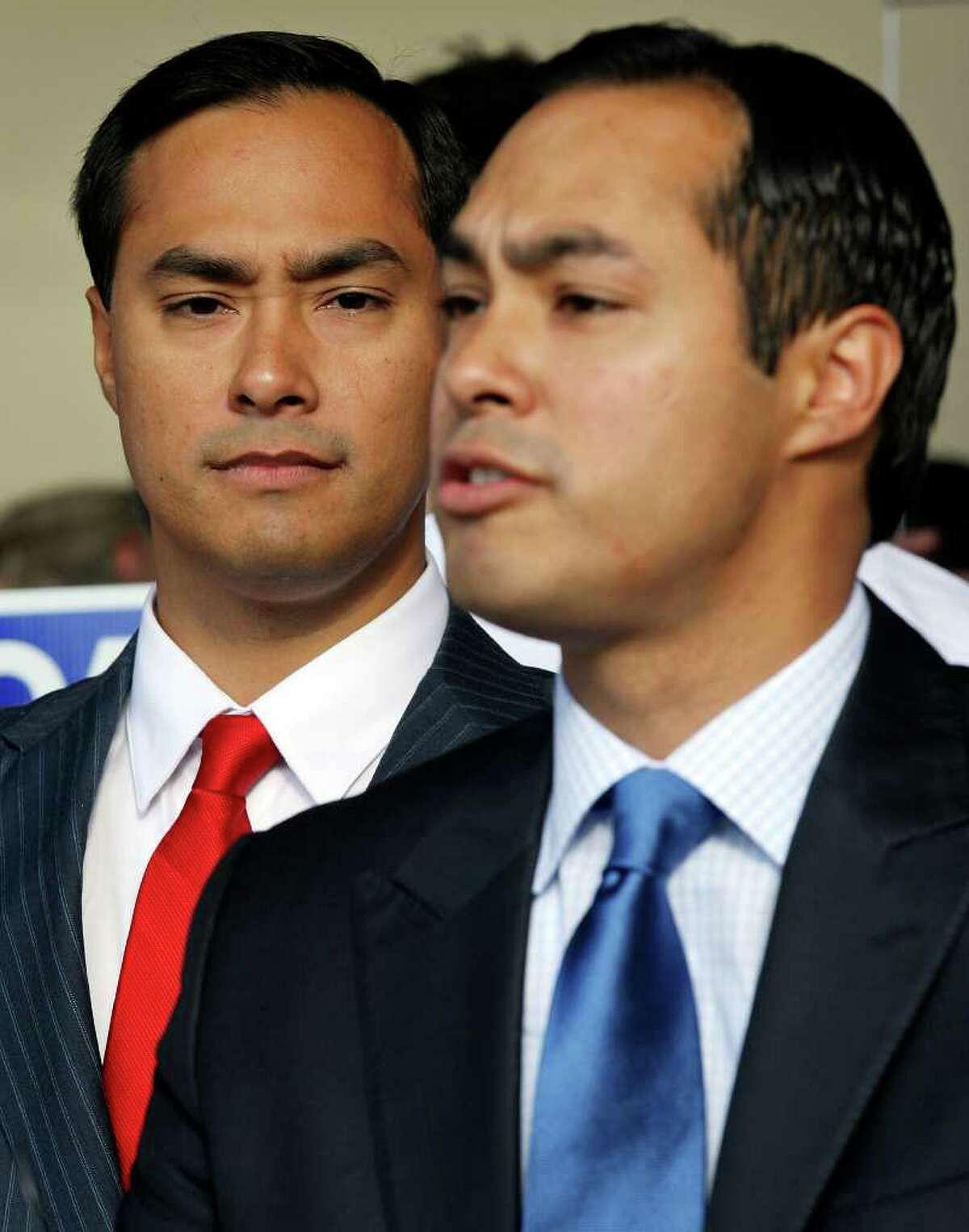 Joaquín Castro aims to follow Gonzalez dynasty
