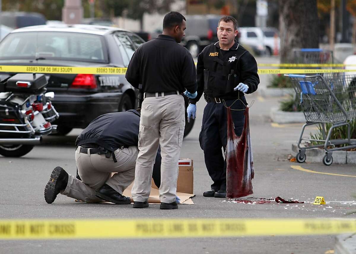 San Leandro Walmart shooting suspect IDd San Leandro Walmart shooting suspect IDd