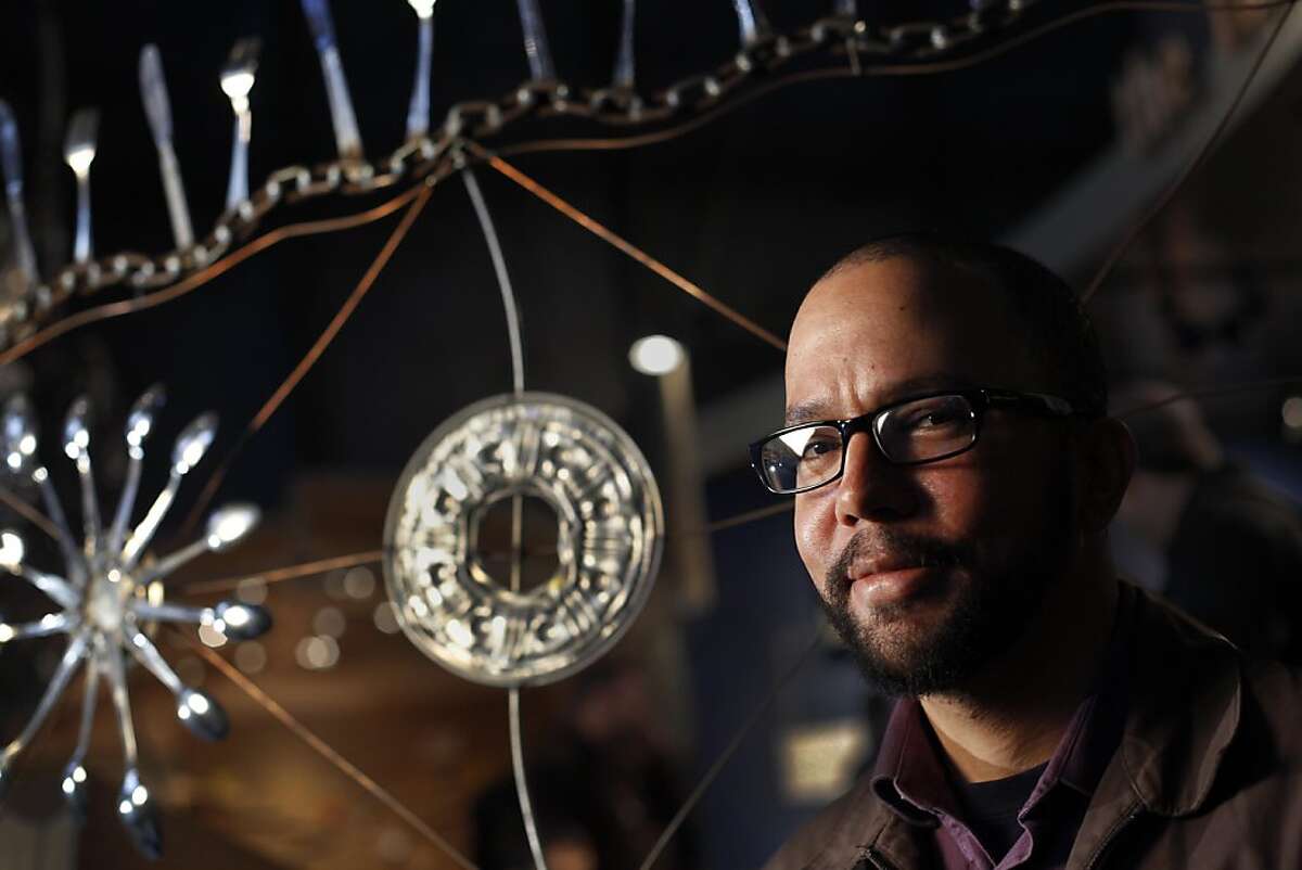 Exploratorium's Tinkering Studio makes science fun