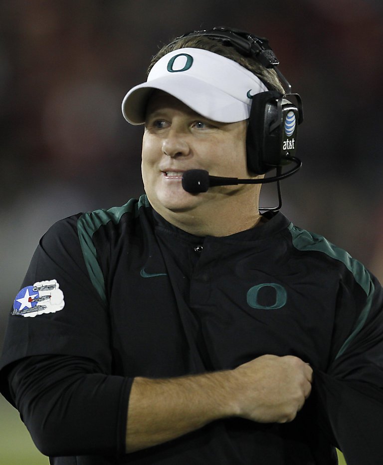 Oregon's Chip Kelly seems to coach without fear