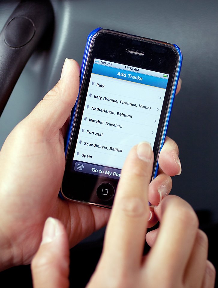 Travel smarter with a smartphone