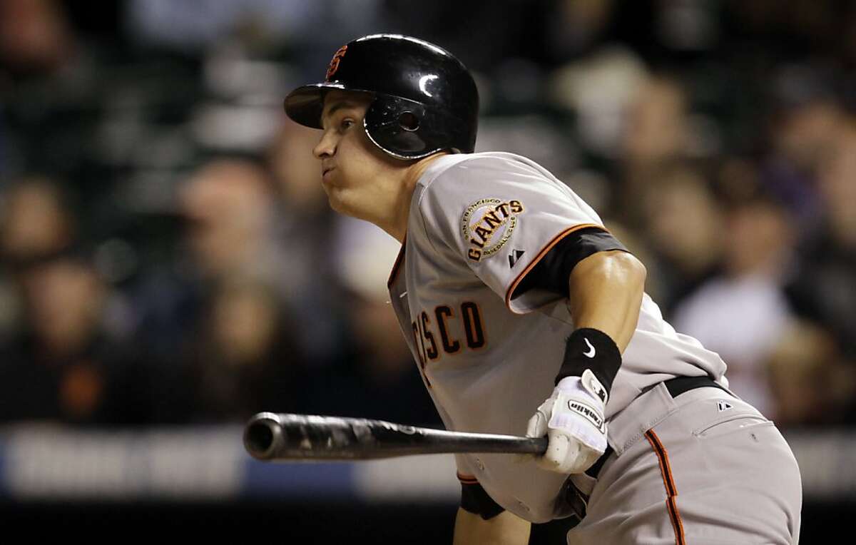 SF Giants win 7th straight, edge closer to D'backs