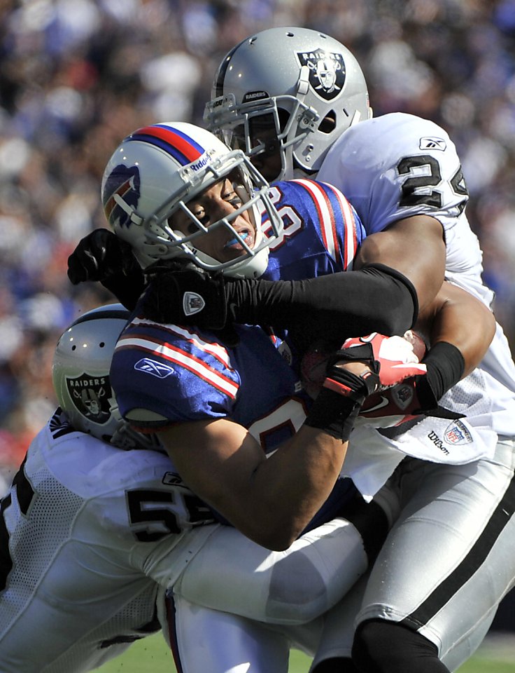 Raiders safety Michael Huff misses practice