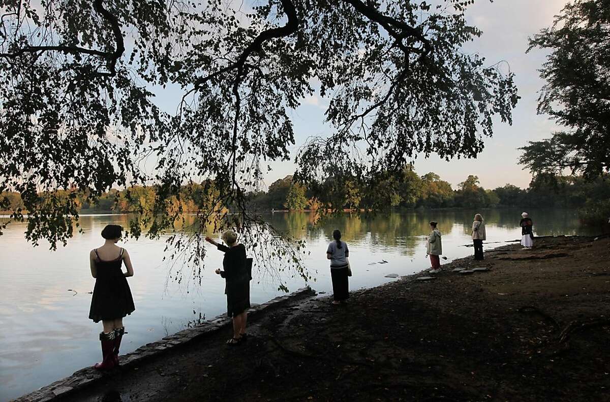 Casting away their sins