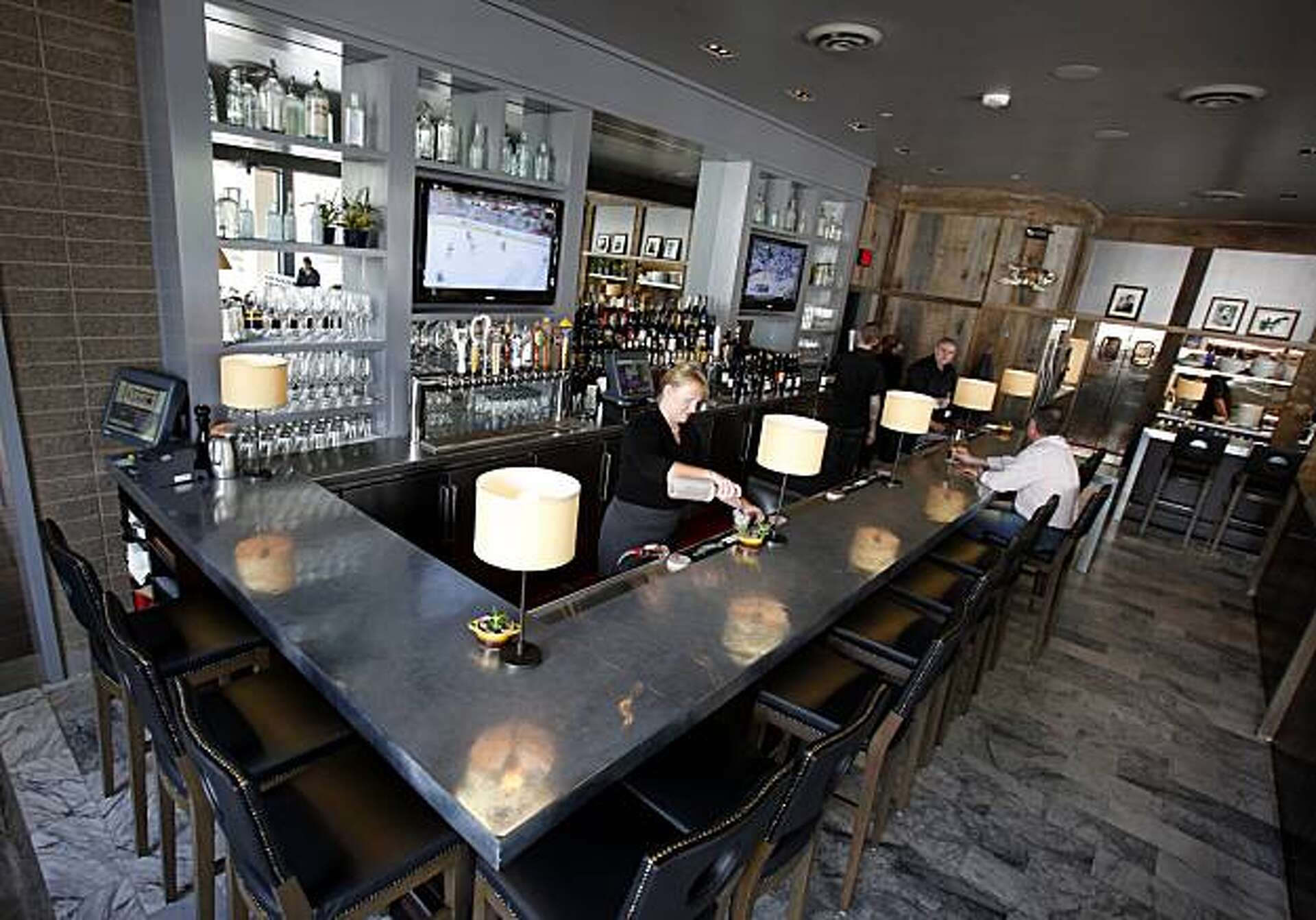 Norman Rose Tavern, Napa