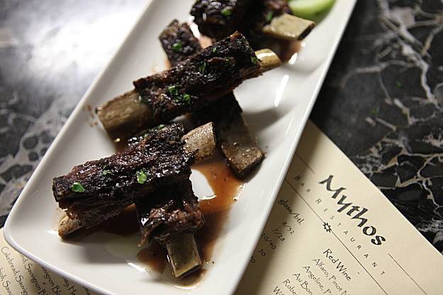Mythos blends Greek, California cuisines well