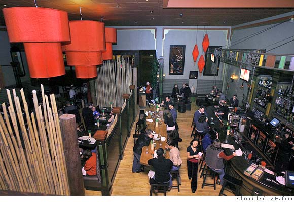RED LANTERN OFFERS BOLD BUT INCONSISTENT ASIAN FLAVORS