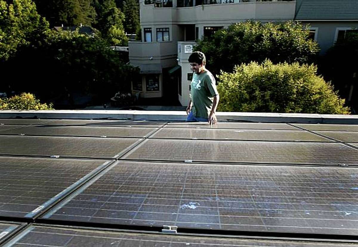 Stefano's Solar-Powered Pizza