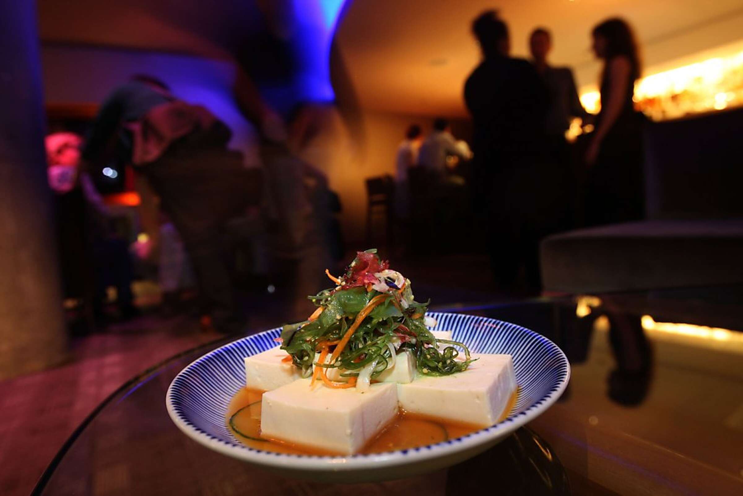 Yoshi's Jazz Club and Japanese Restaurant