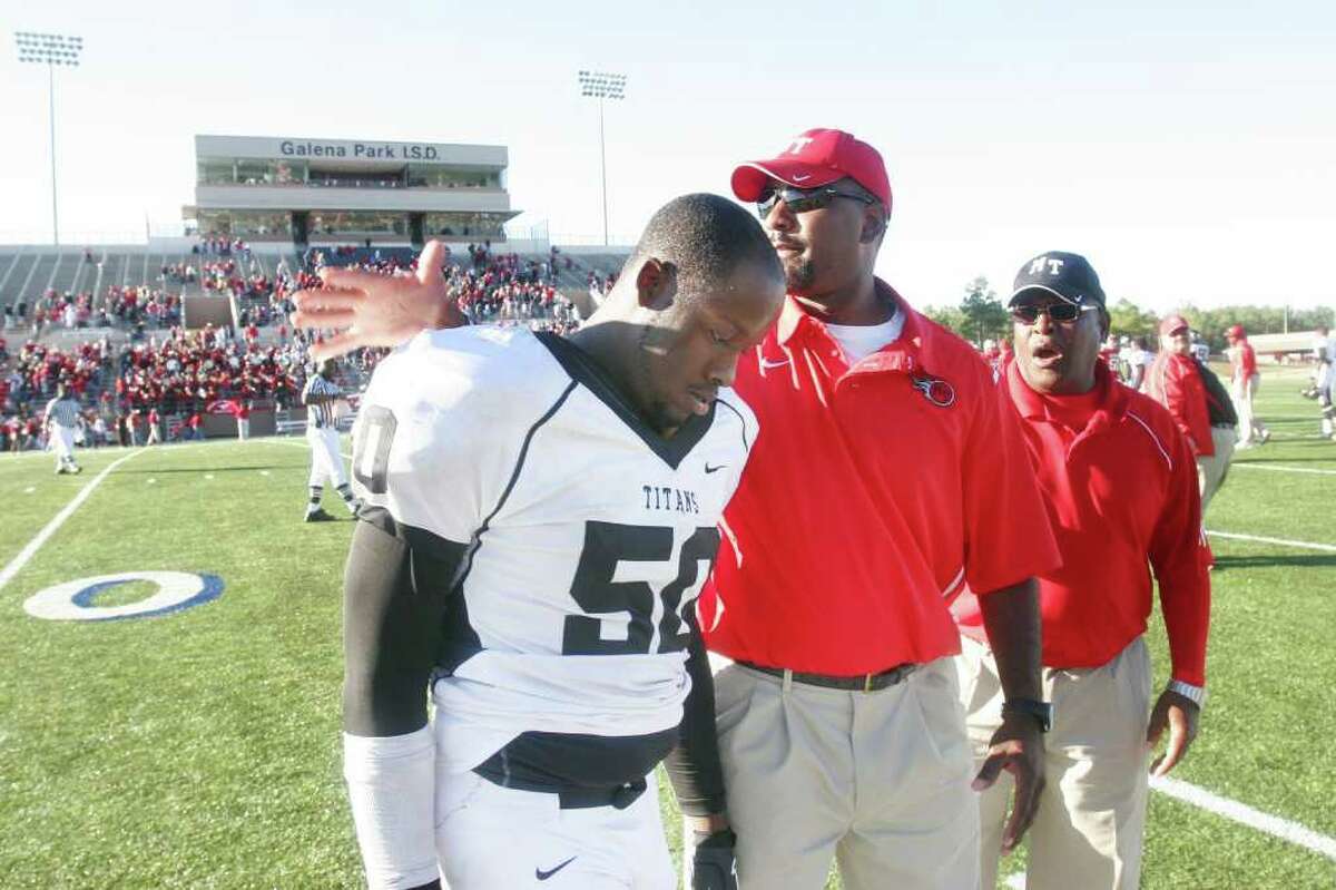 Port Arthur Memorial head coach Kenny Harrison