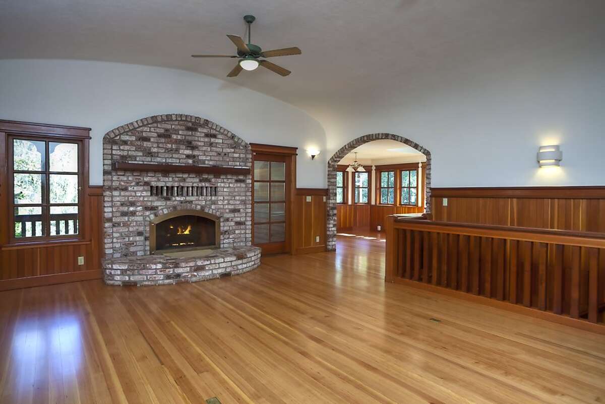 San Gregorio ranch home with wraparound veranda