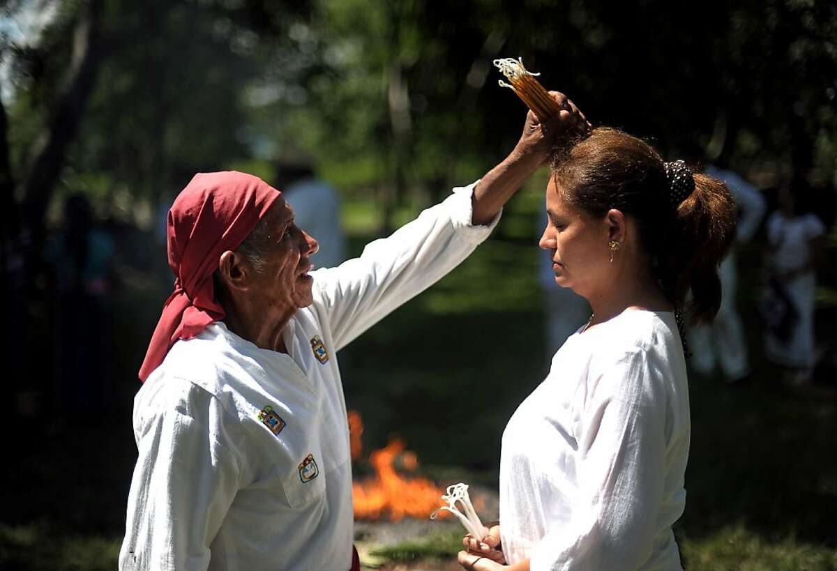Members of the Nahua Pipil celebrate autumnal equinox