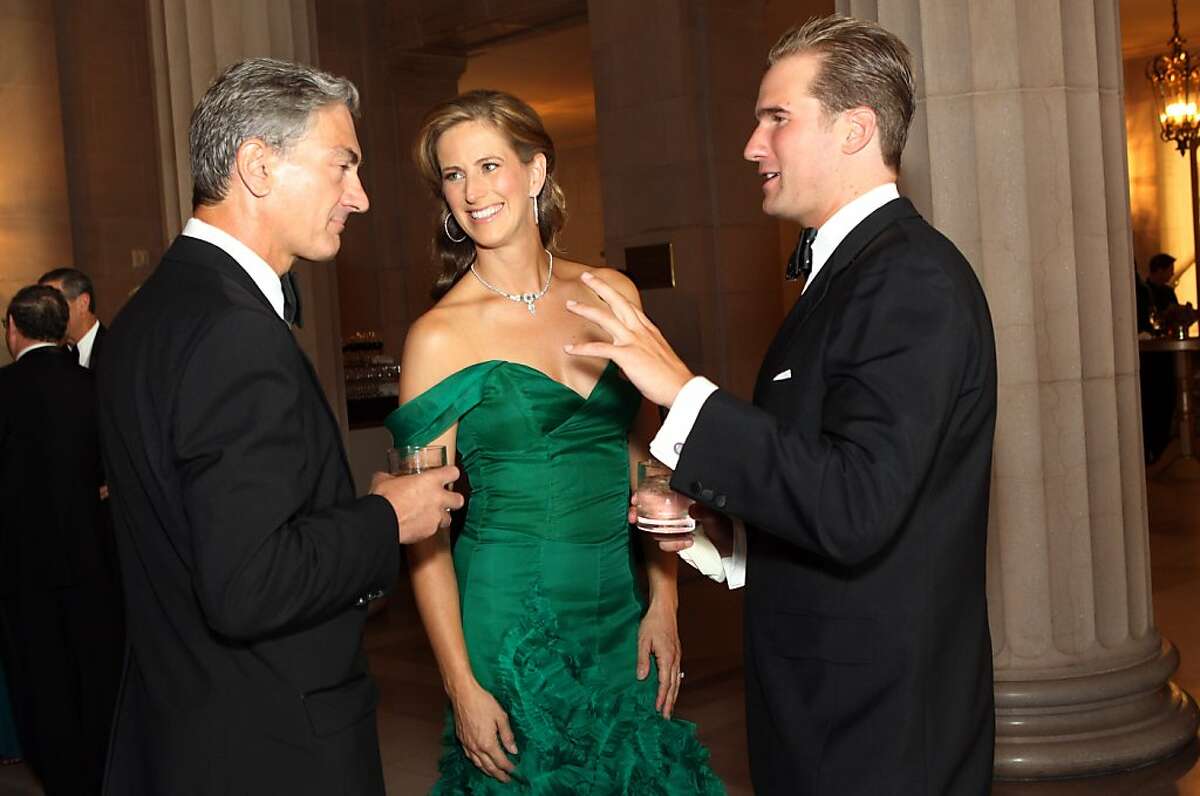 Symphonix hipsters enliven S.F. Symphony gala