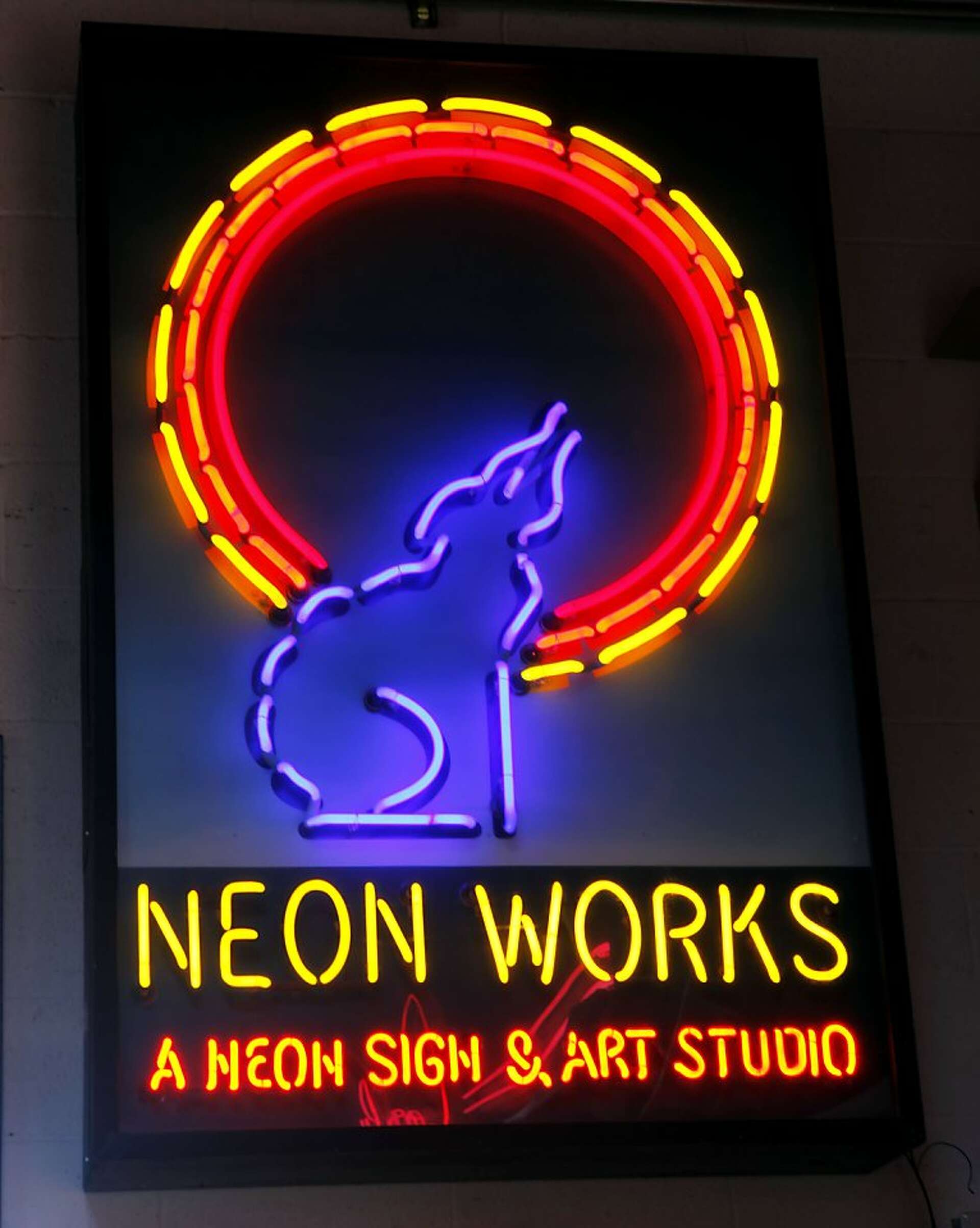 Jim Rizzo, neon king of the Bay Area