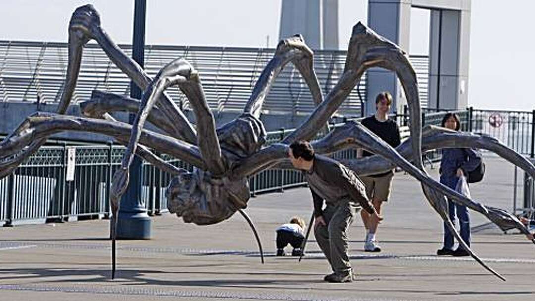 Renowned sculpture artist Louise Bourgeois dies