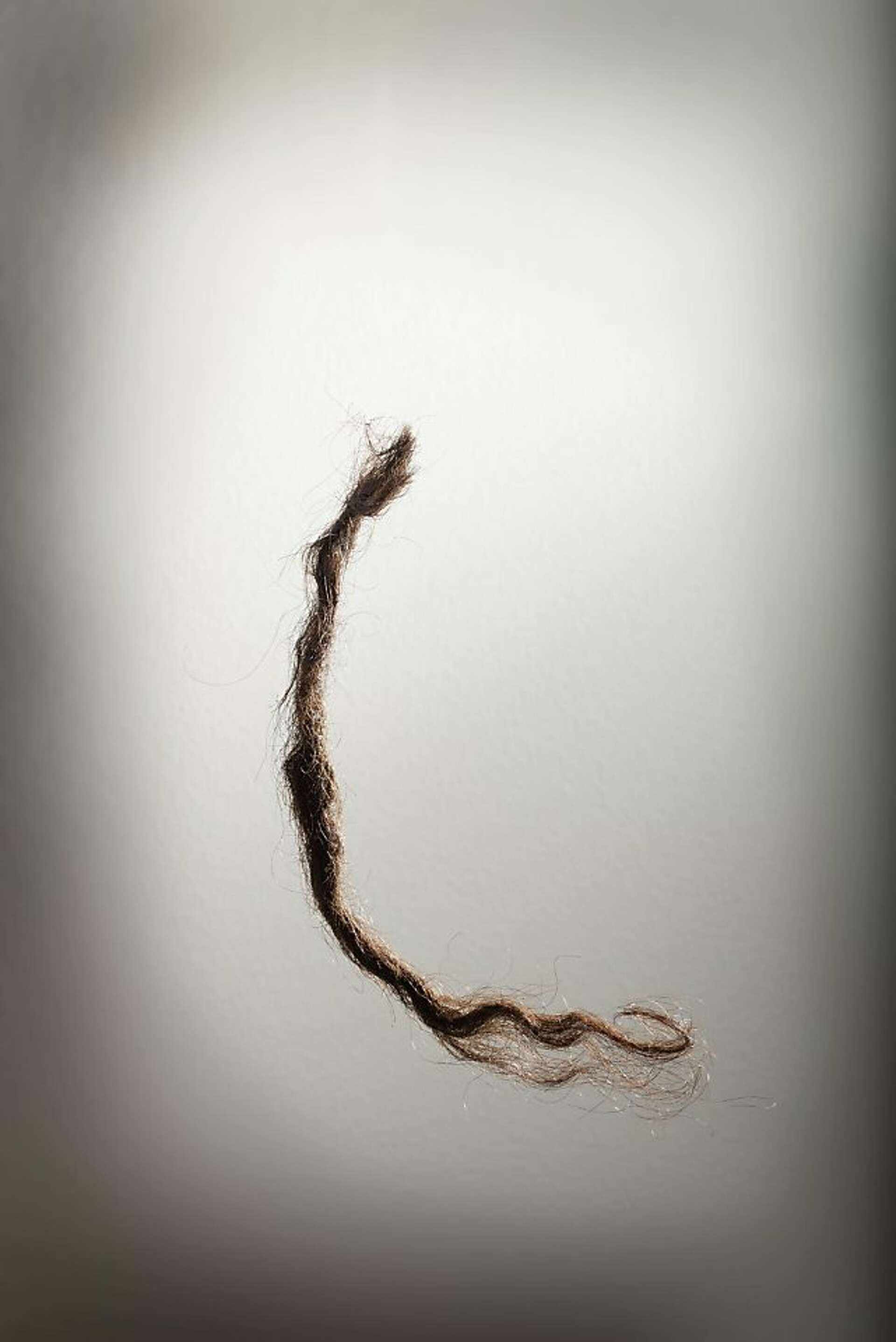 Hair DNA reveals 2 migration waves out of Africa