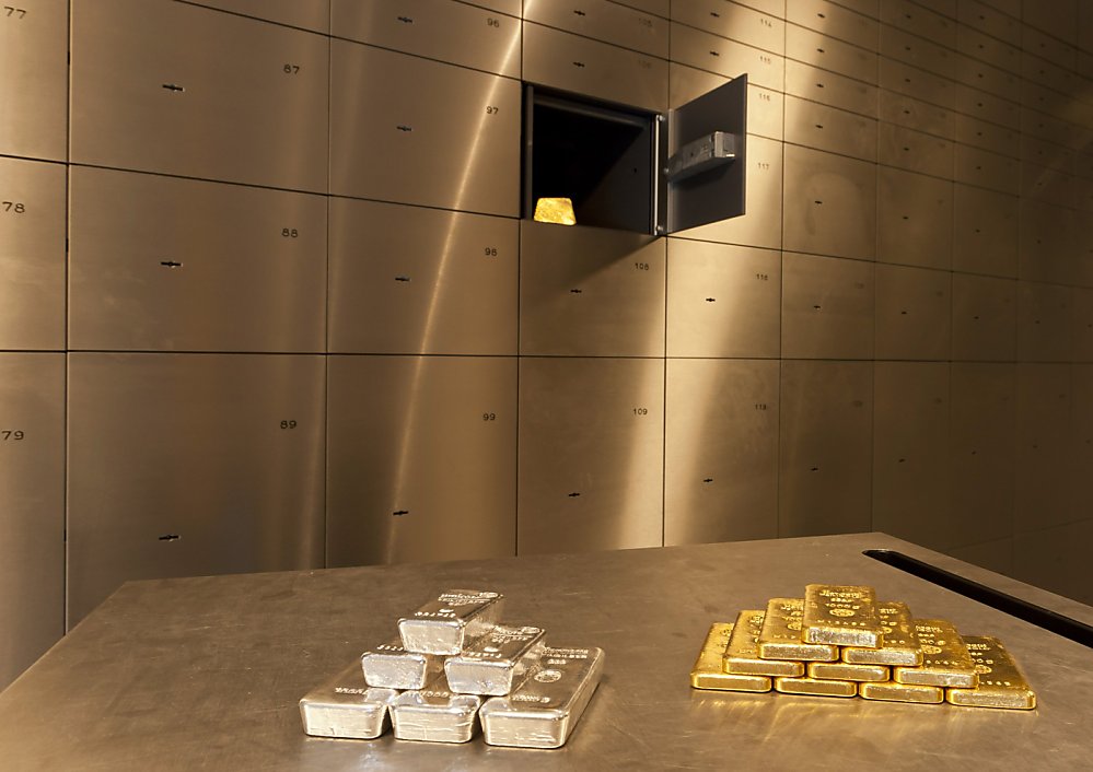 As gold rallies, bullion vaults run out of space