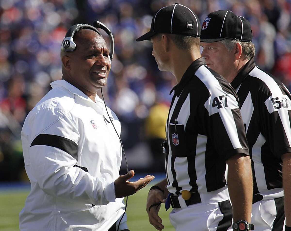 Raiders give way to Bills, allow 35-point 2nd half