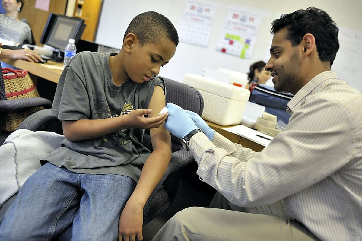 Whooping cough vaccine's durability questioned