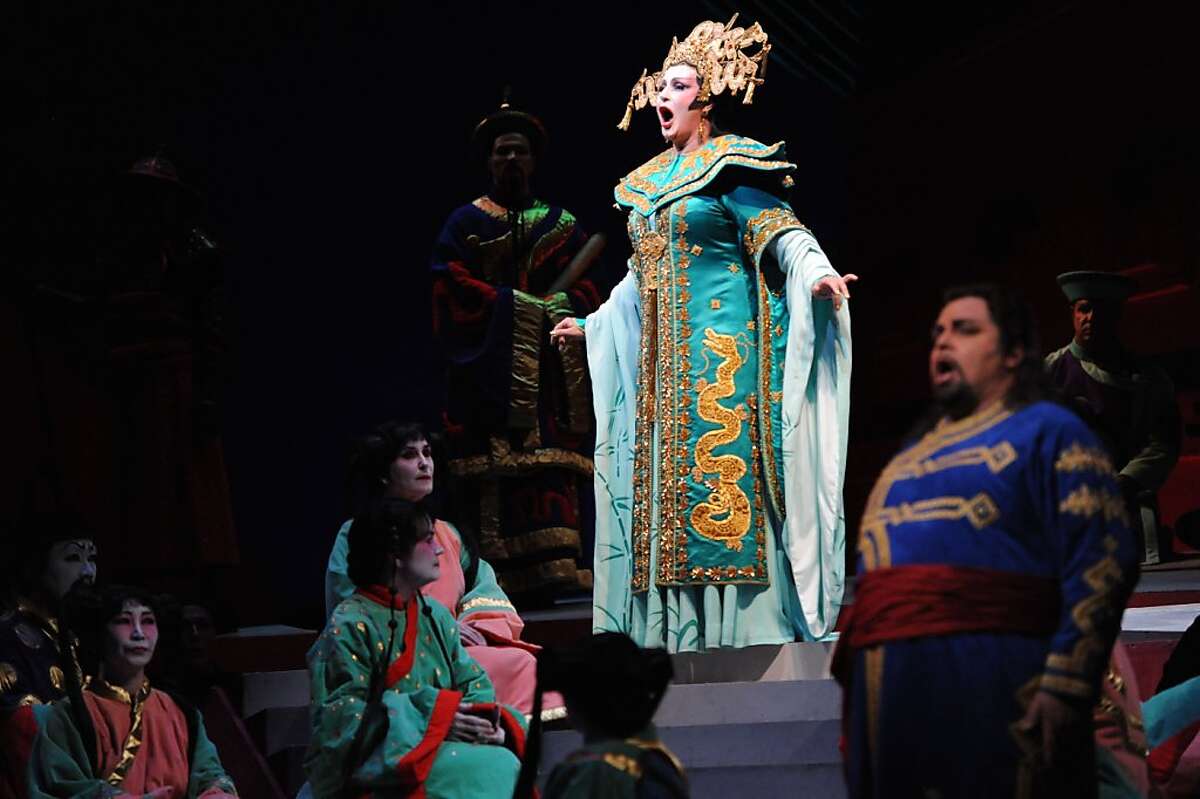 SF Opera review: Powerful 'Turandot' opens season