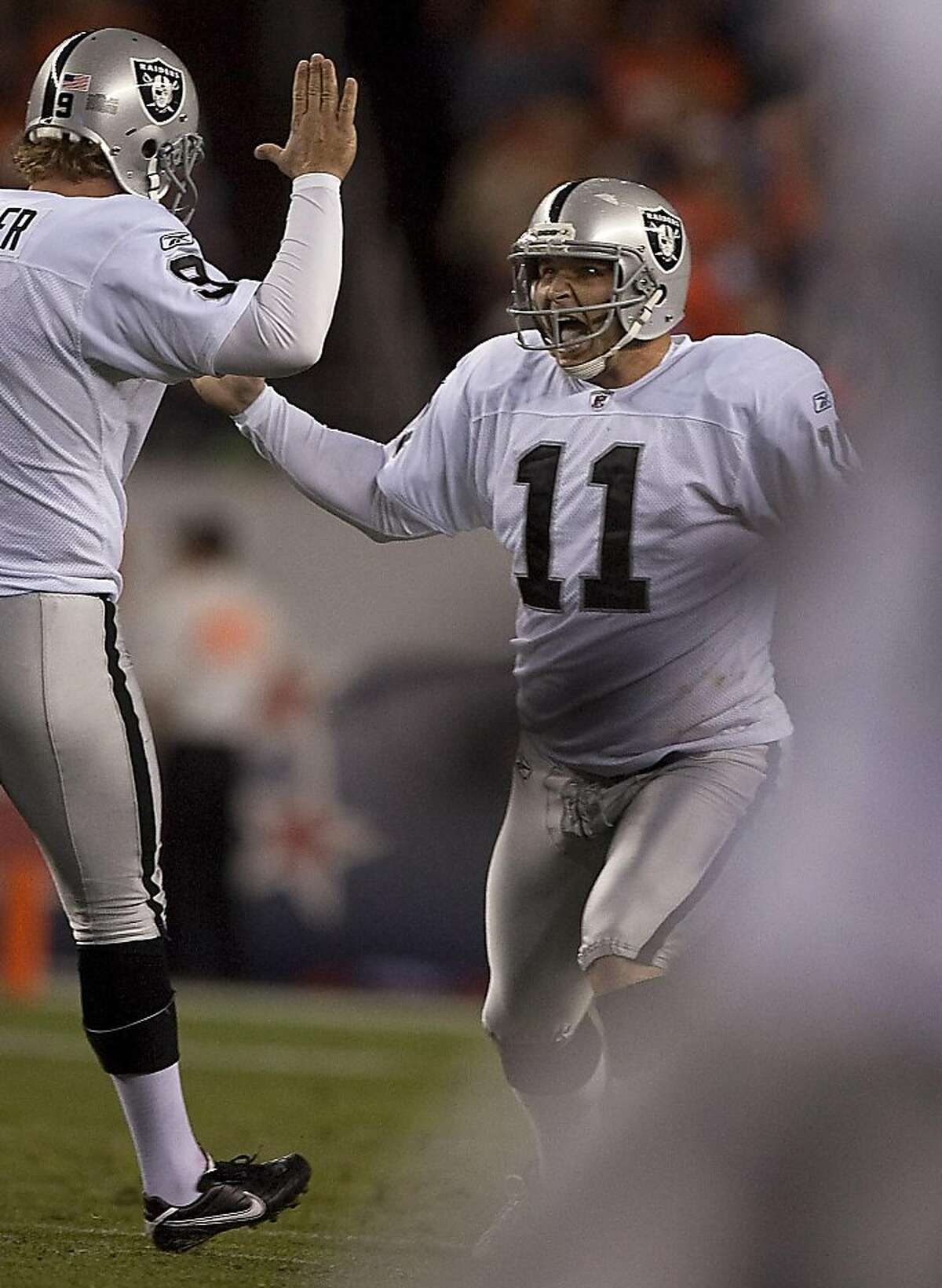 Raiders show plenty of leg in 23-20 win