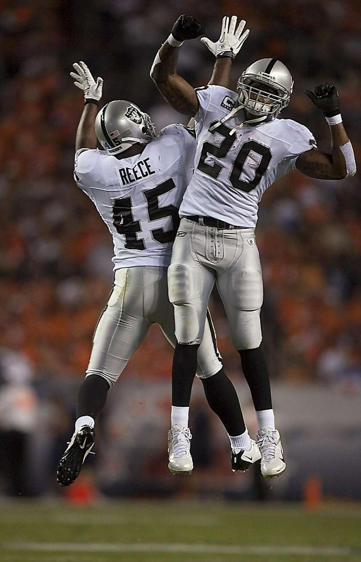 Raiders show plenty of leg in 23-20 win