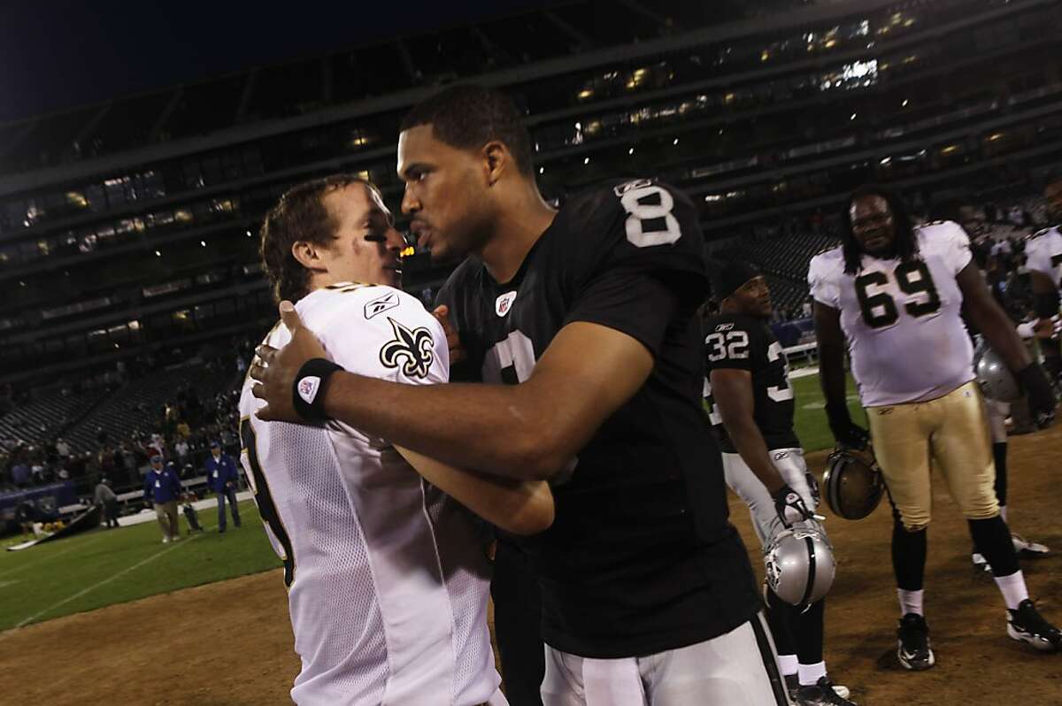 Raiders center Samson Satele holding it together